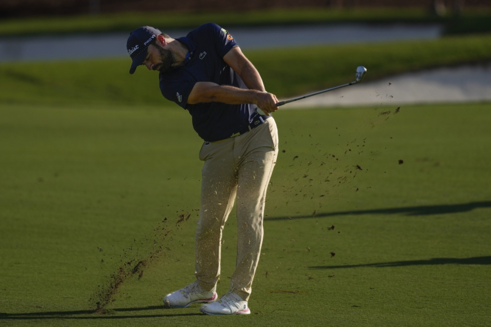 Rozner overtakes McIlroy and Hatton for Dubai lead