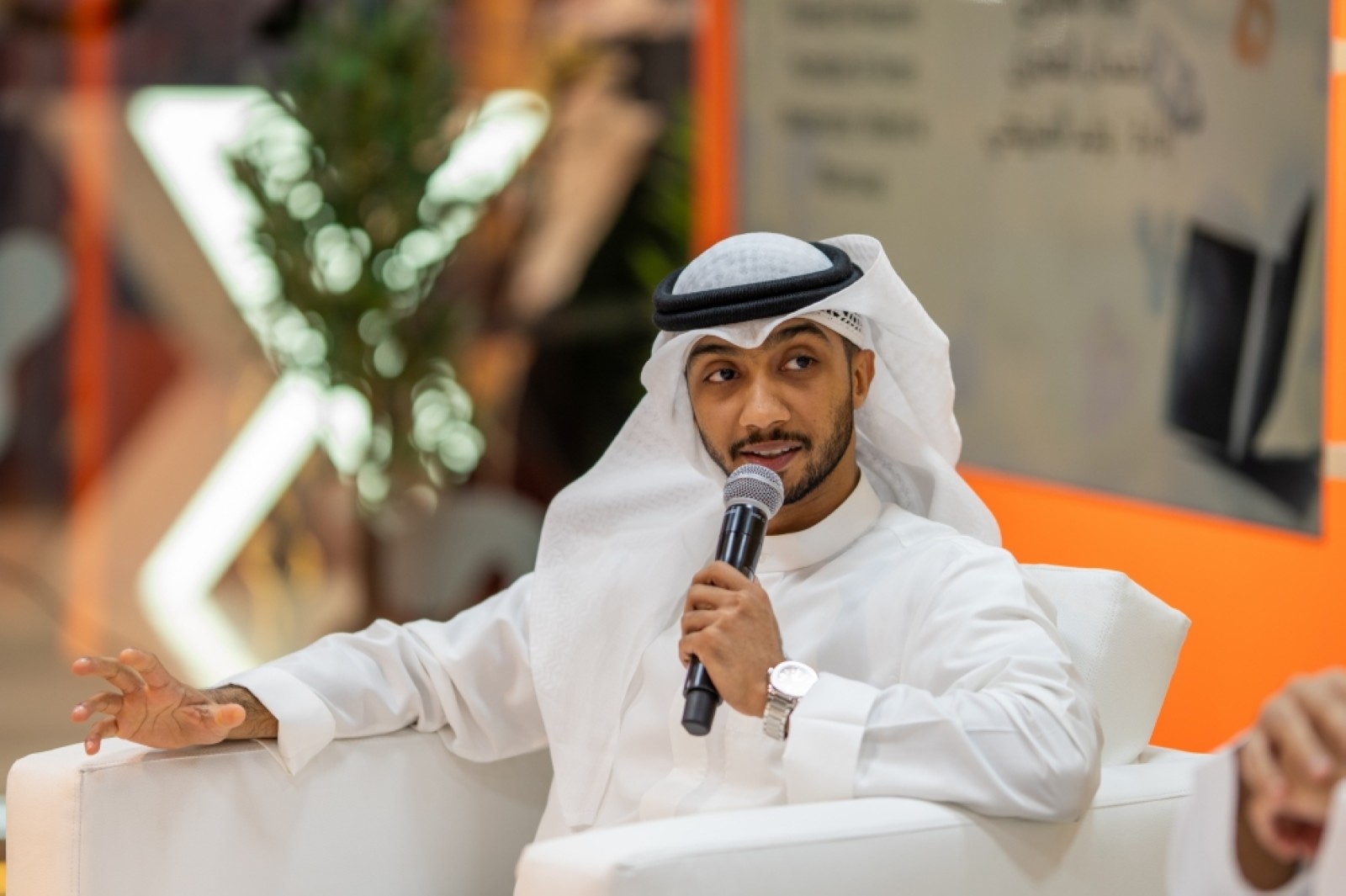Two dynamic young voices discuss Emirati literature