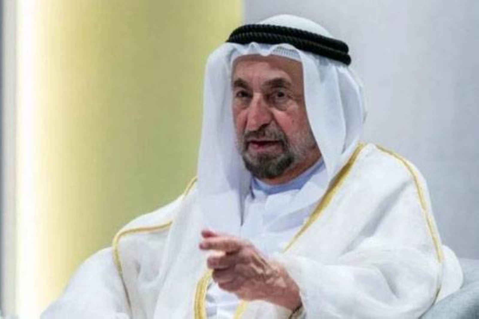 Sheikh Sultan issues law on regulation of Sharjah Digital Department