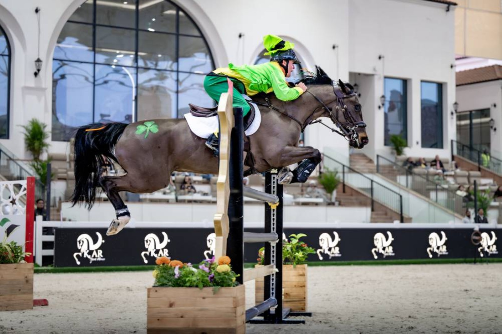 Ireland’s Pender dominates CSI4* class at Al Shira’aa Sho...
