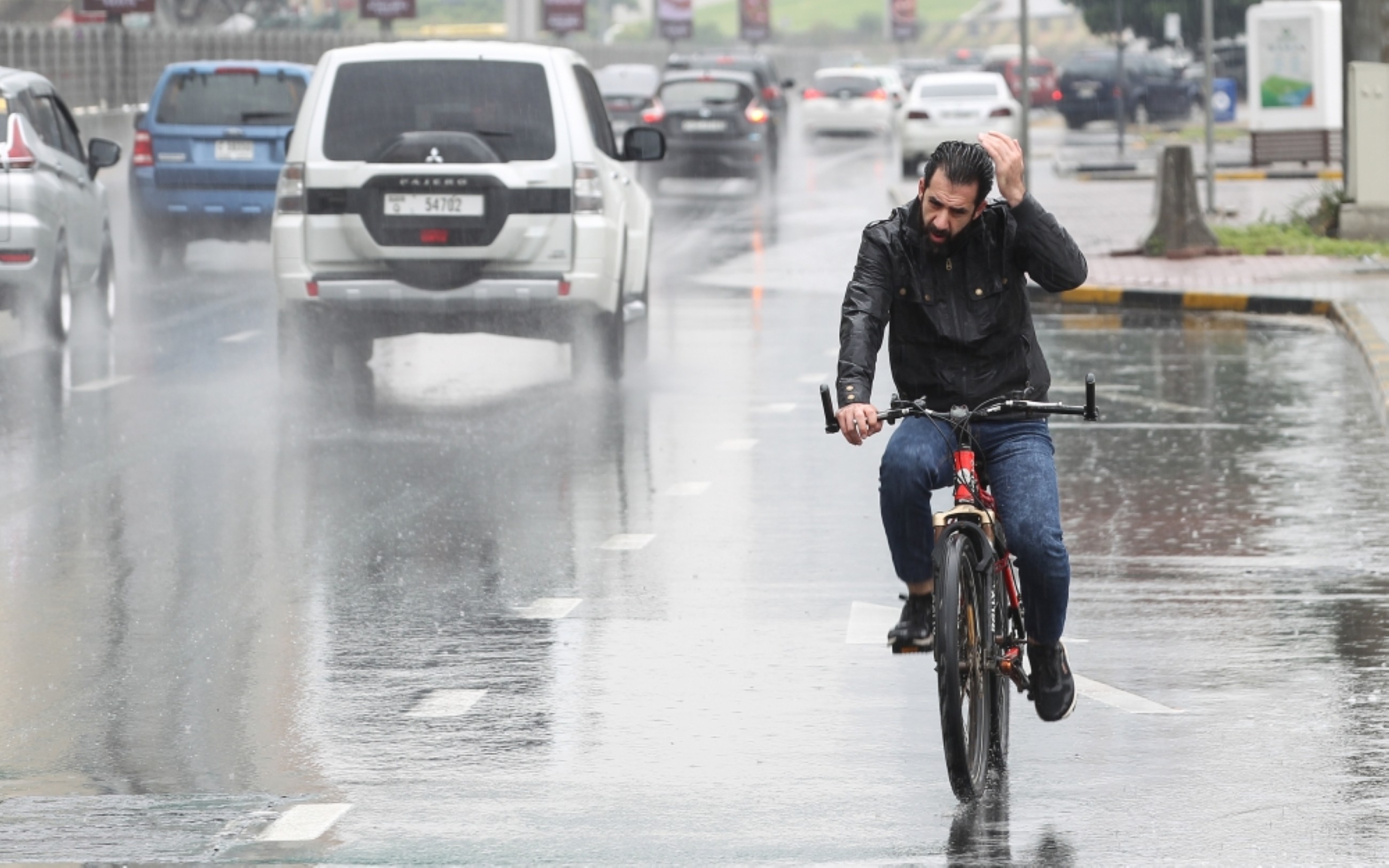 Rain on islands and coasts to continue for four days, say...