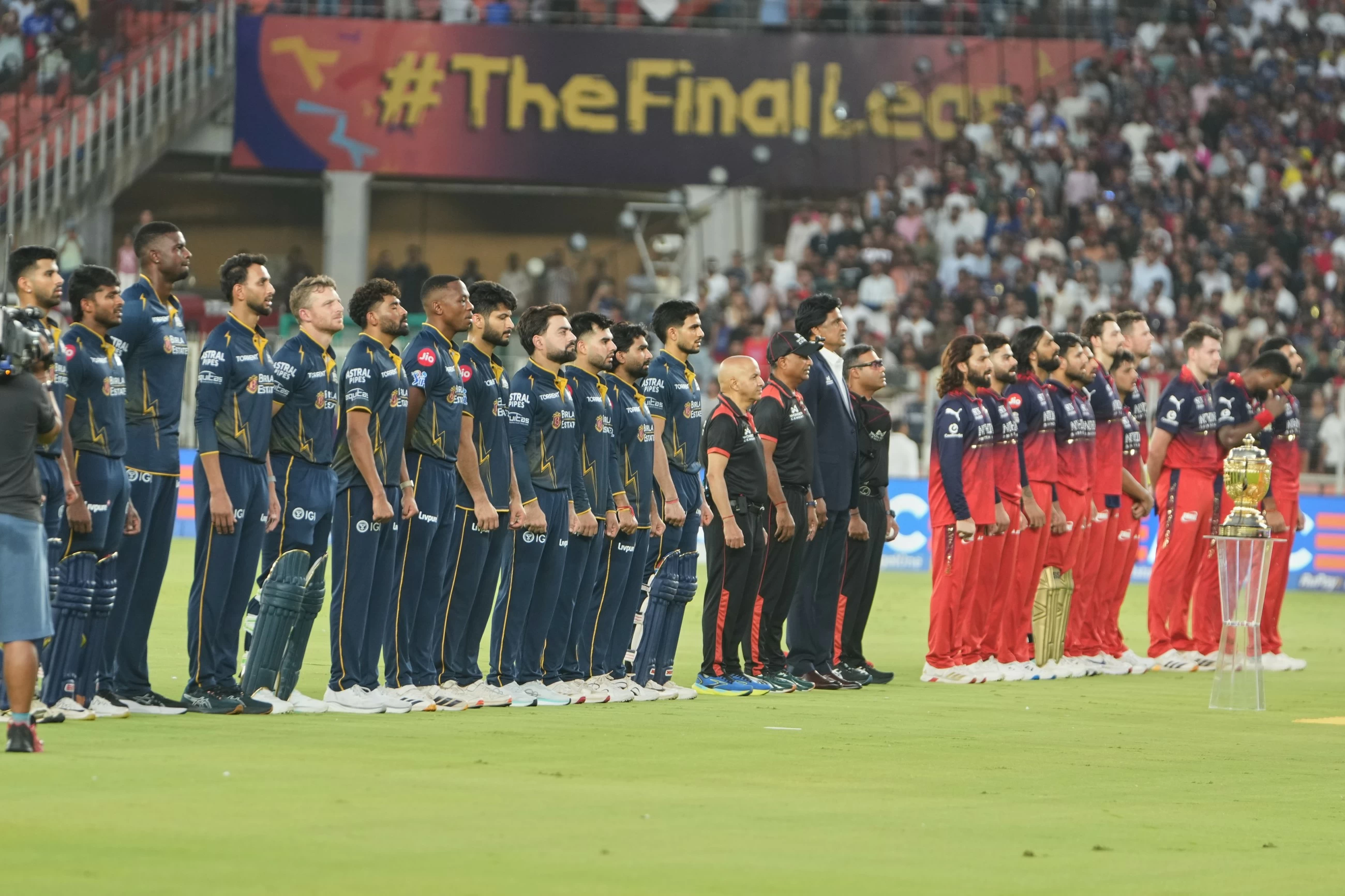 Bengaluru win toss, opt to bowl against Gujarat in IPL final