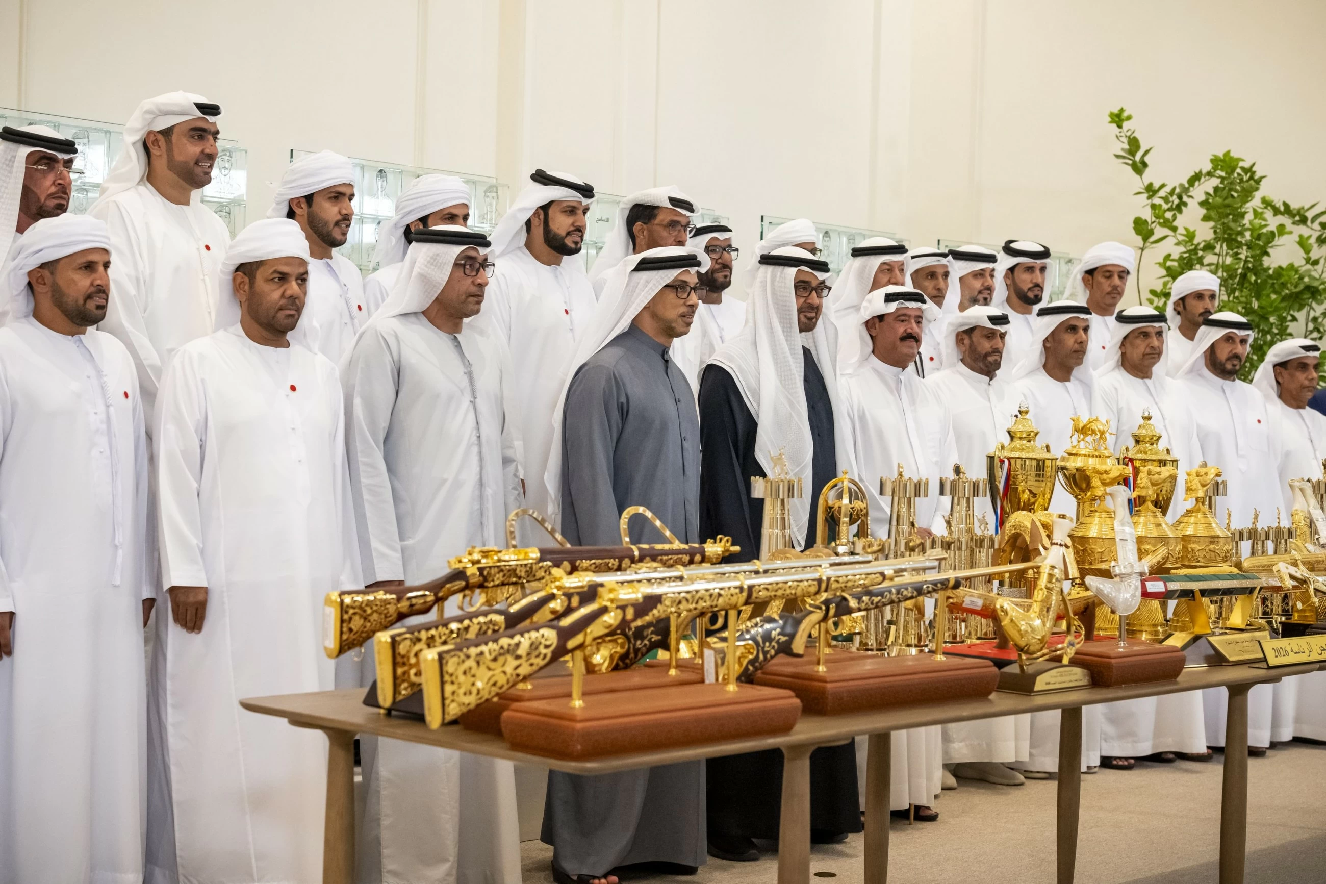President reviews camel racing team’s achievements