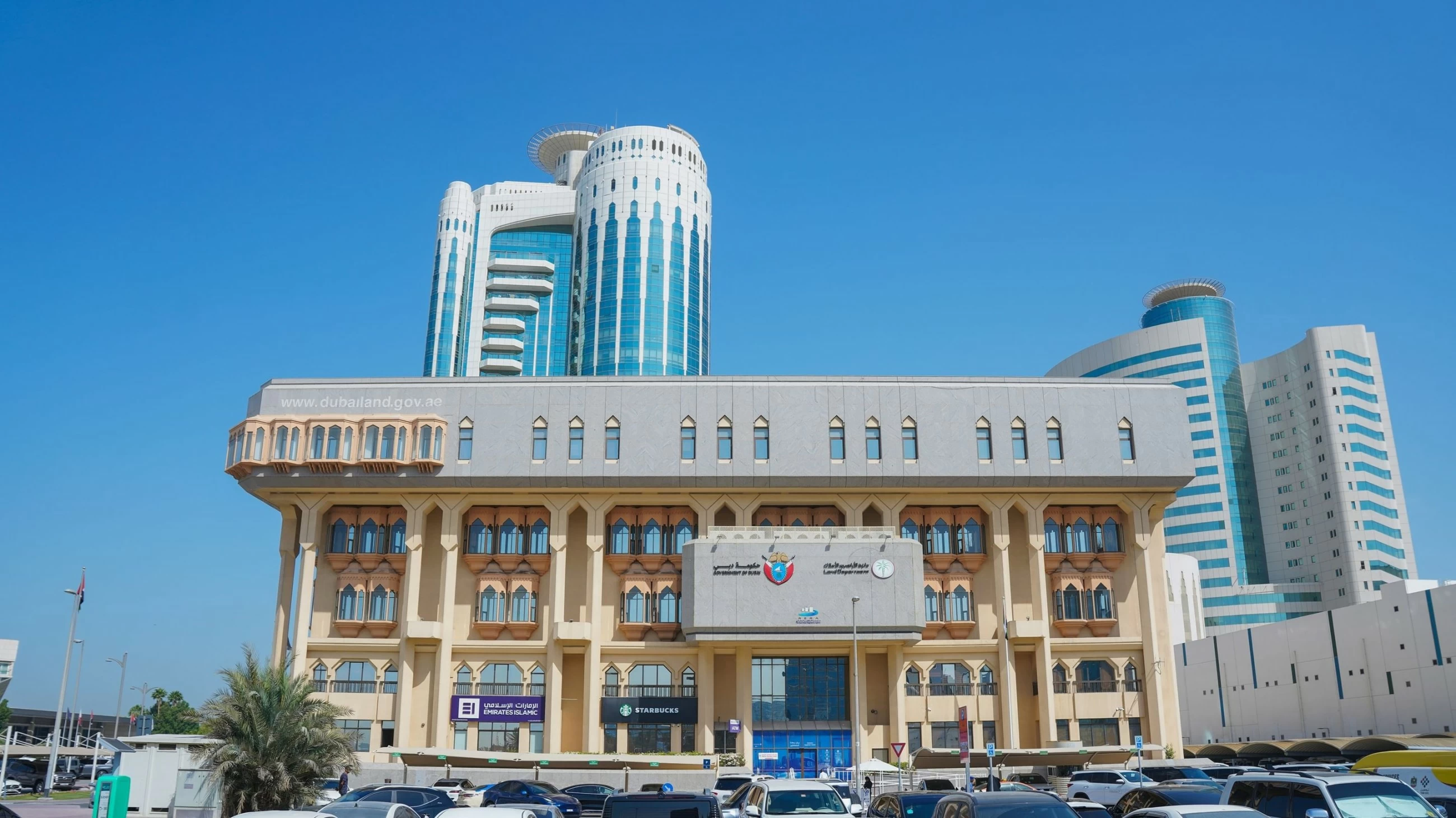 Dubai removes minimum property value requirement for obta...