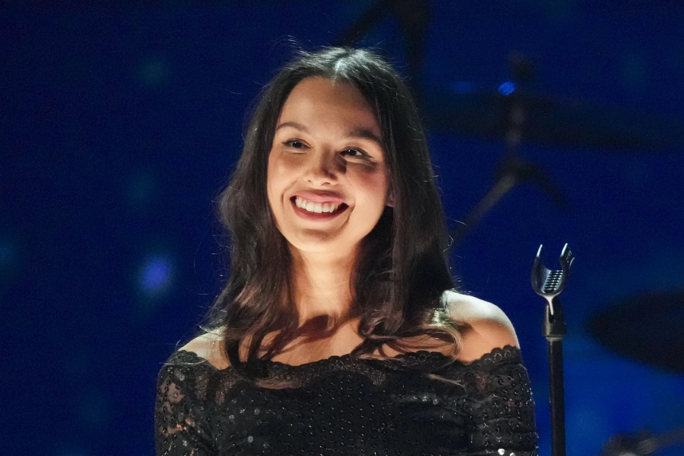 Olivia Rodrigo announces star-studded all woman festival ...